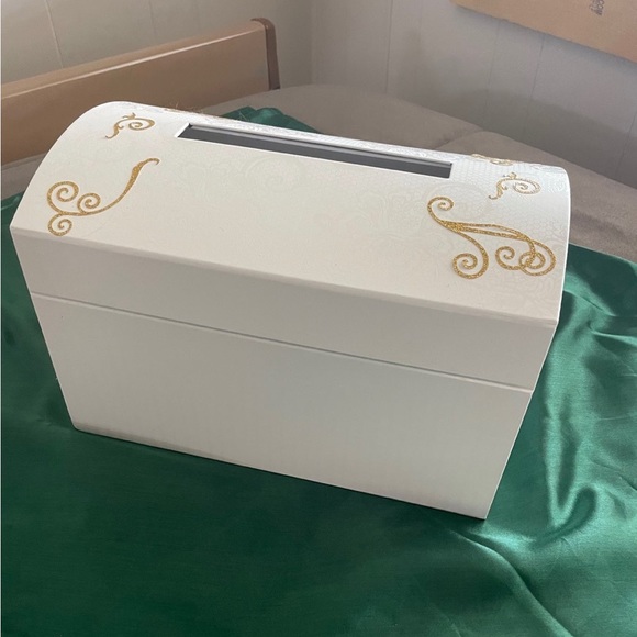 Hobby Lobby | Party Supplies | Large Card Box | Poshmark